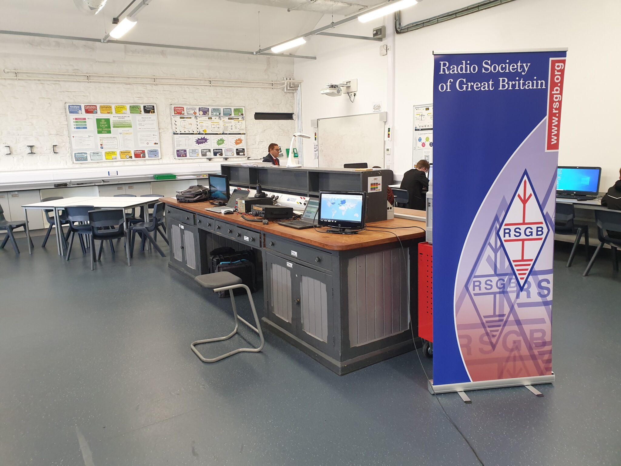 Swindon & District Amateur Radio Club – Every Thursday at the Pine ...